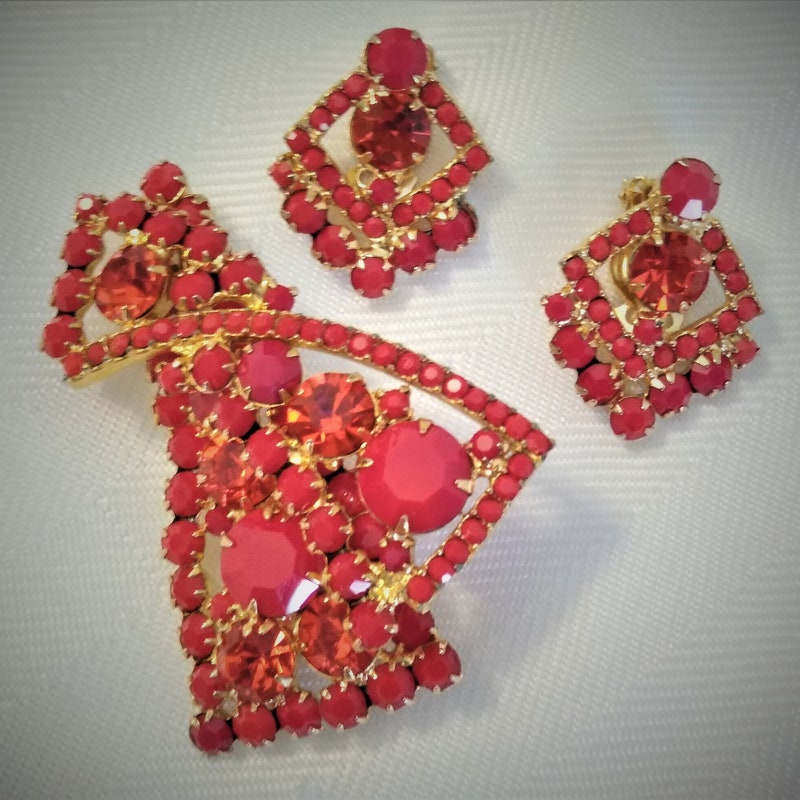 Juliana Brooches - Etsy