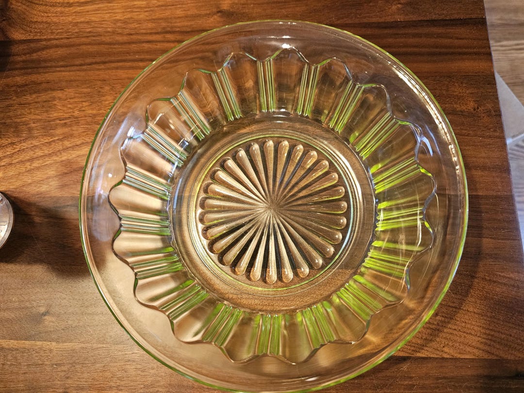 Uranium Glass Colonial "knife and Fork" Serving Bowl - Etsy