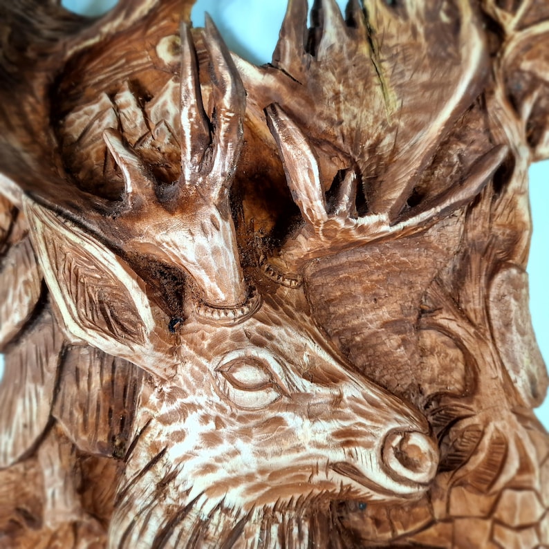 Tête de cerf en bois de tilleul sculptée à la main, décoration murale ...