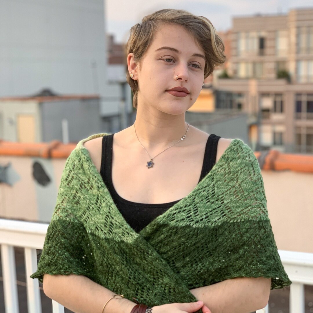 Green Ombre Shawl, Vintage Style Lace Shawl, Victorian Style Wrap ...