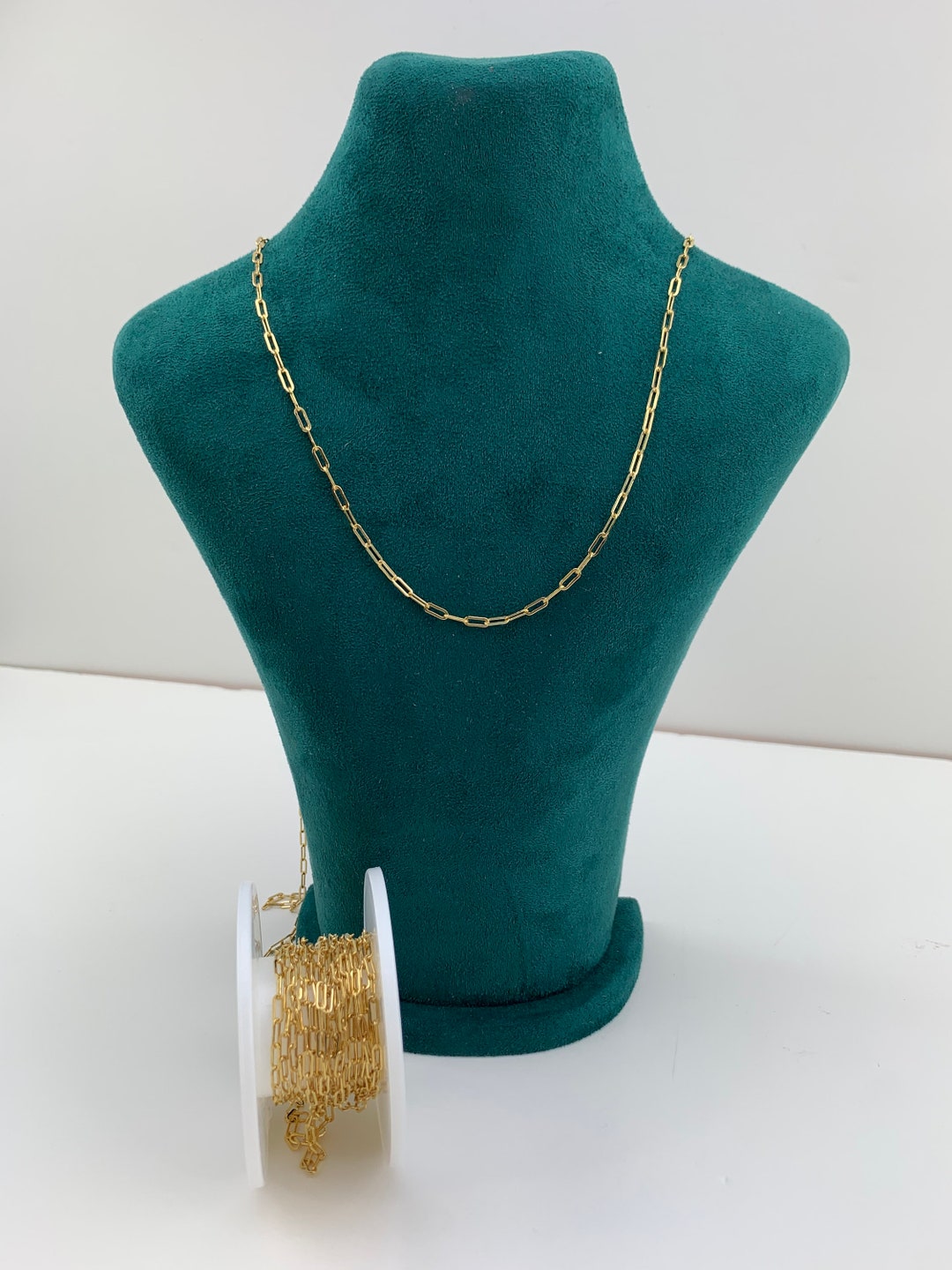 14k Gold Filled Chain, Flat Paper Clip Chain 2.5x6.5mm Bulk Jewelry ...