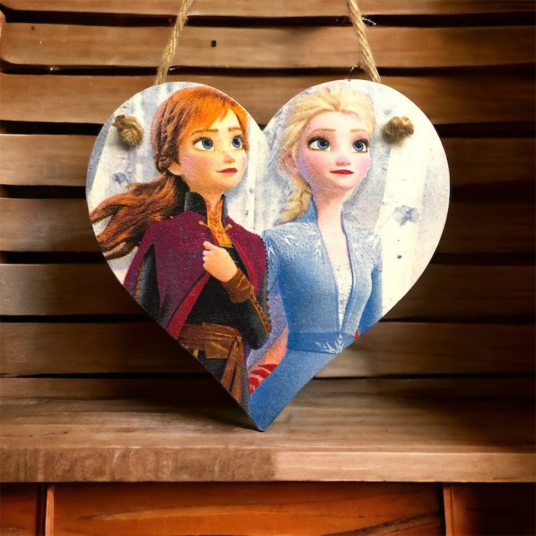 Disney Frozen 2 Anna and Elsa Olaf Snowman Wooden Hanging Hearts ...