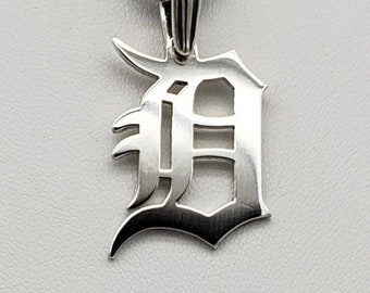 Detroit D Pendant - Etsy