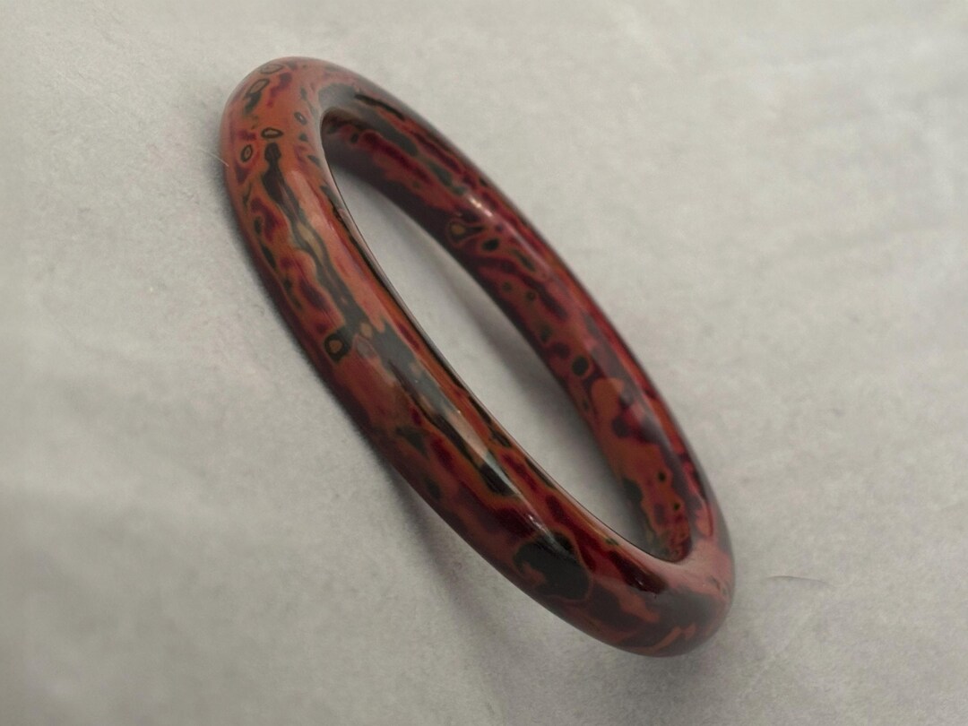 1930s Iro Urushi Tube Layered Lacquer Bangle | 30s Vintage Camo Red and ...