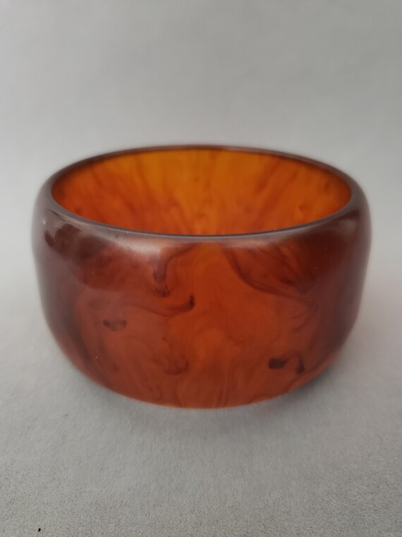 1940s Wide Root Beer Translucent Bakelite Bangle | 40… - Gem