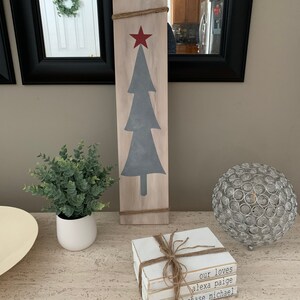 Rustic Christmas Tree-painted Wood Sign - Etsy