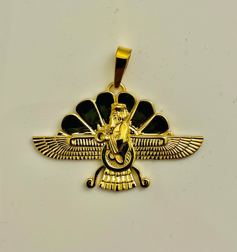 18k Gold Farvahar Pendant With Nilofar Abi Hakhamaneshi Takht Jamshid ...