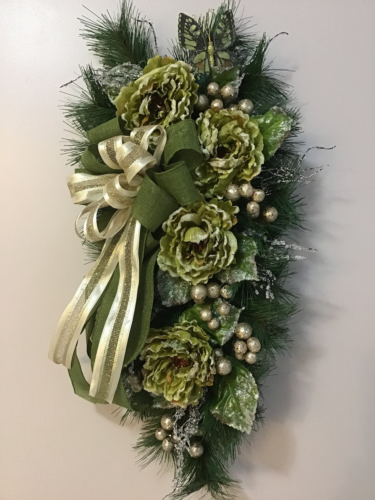 Sparkling Green Swag - Etsy