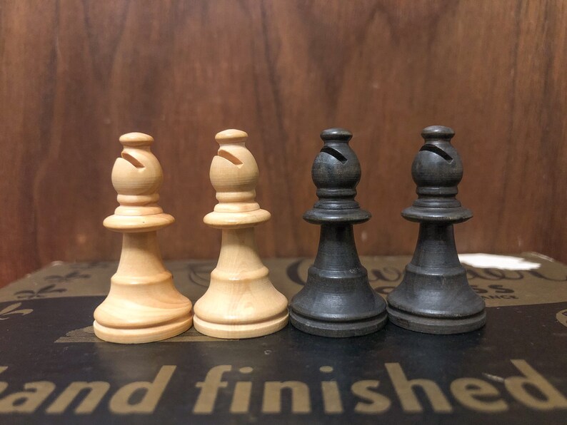 Vintage Cavalier Staunton Chess Set Made in France Lot 113 - Etsy