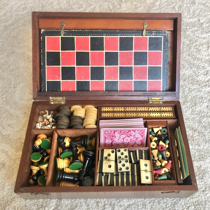 Antique Game - Etsy