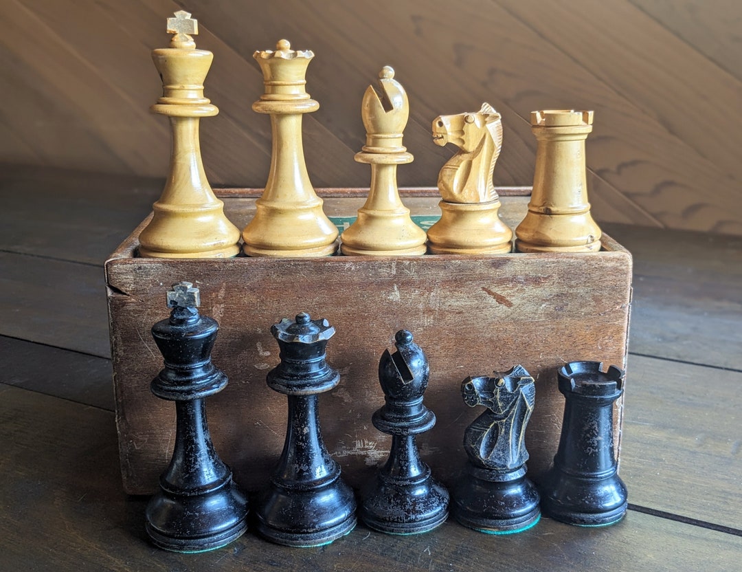 Antique British Club Staunton Chess Set Lot #504 - Etsy
