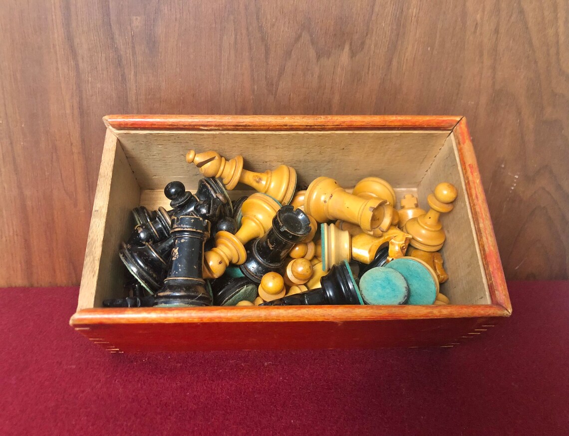 Antique 1920s French Staunton Chess Set Lot 369 - Etsy