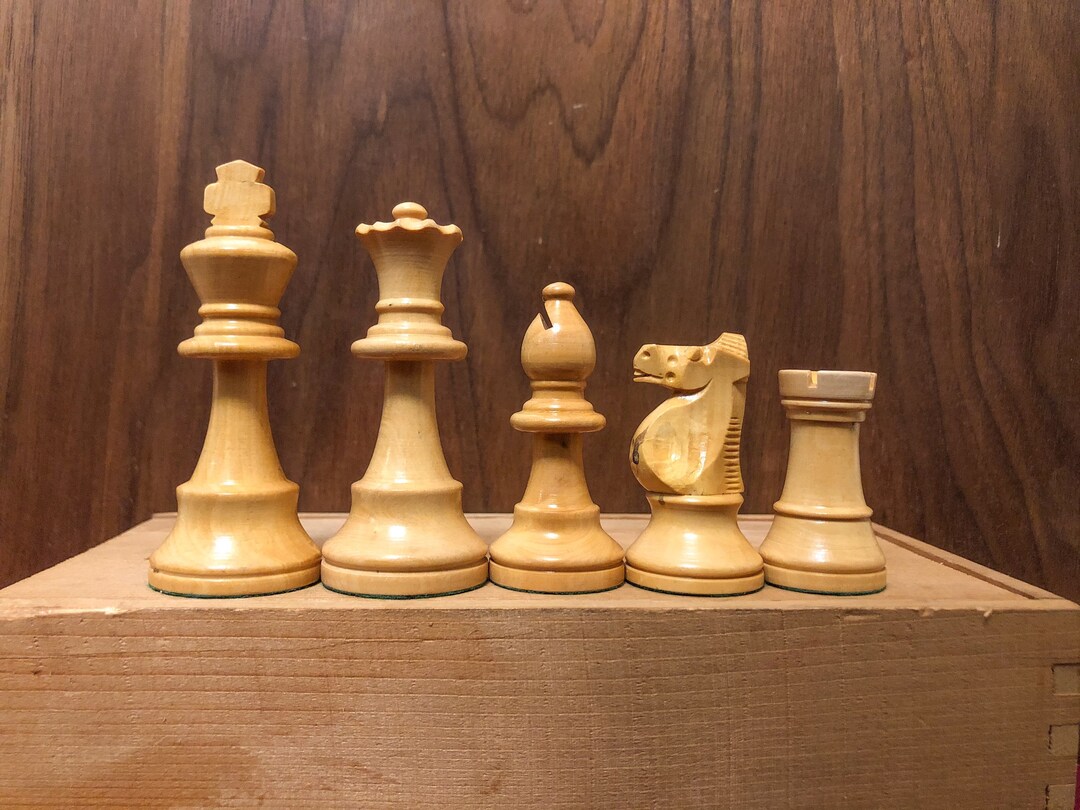 Vintage E.S. Lowe Lardy Staunton Chess Set Lot #205 - Etsy