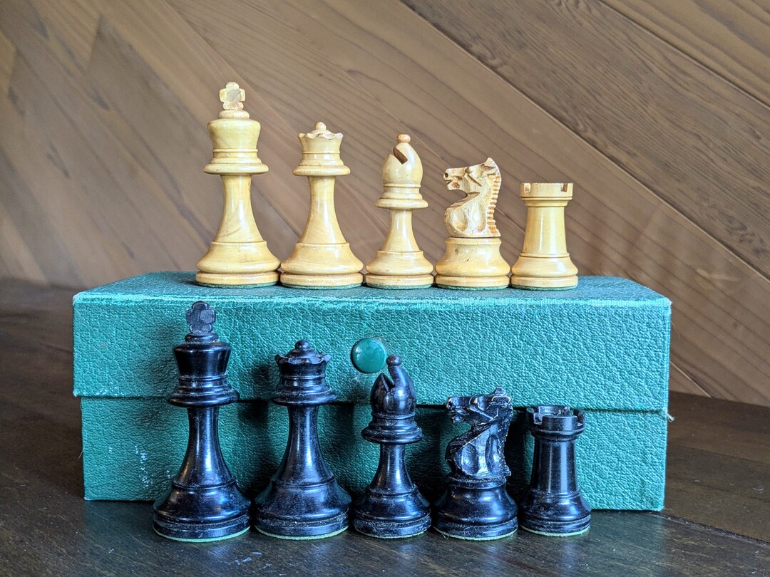 Antique Library Staunton Chess Set Lot #623 - Etsy