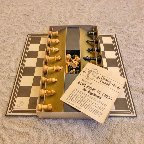 Cavalier Chess Set - Etsy