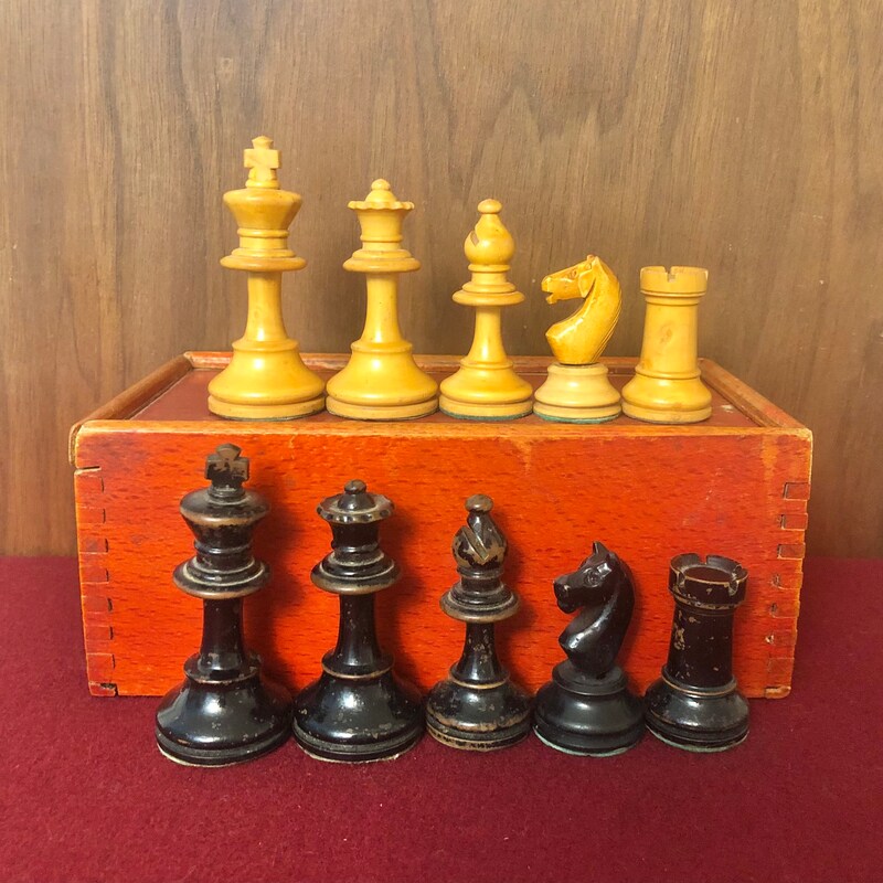 Antique Chess Set - Etsy