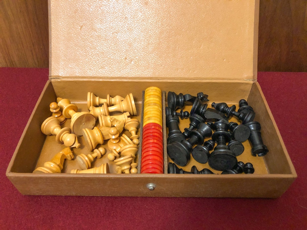 Staunton Chess Set With Bakelite Checkers Lot #173 - Etsy