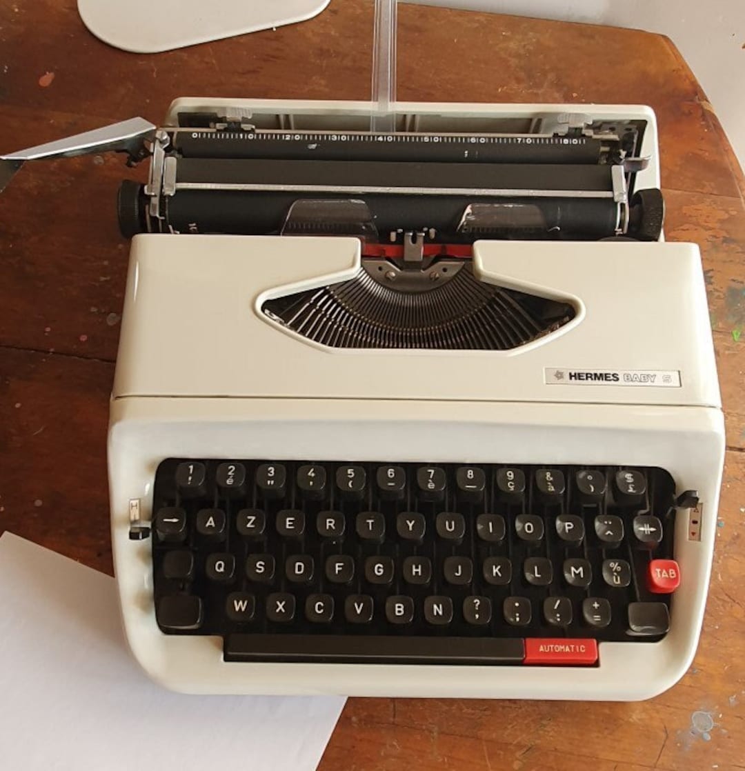 Old Vintage White Typewriter HERMES BABY S Portable Vintage 60s - Etsy