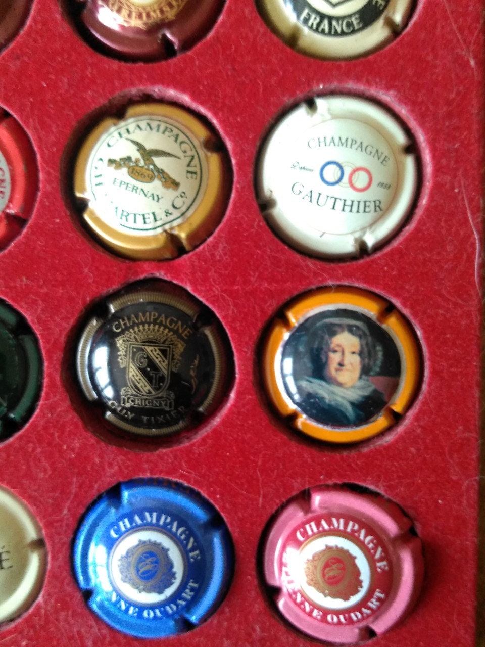 Capsules, muselets, champagne, Français, lot de 50 pièces, toutes ...