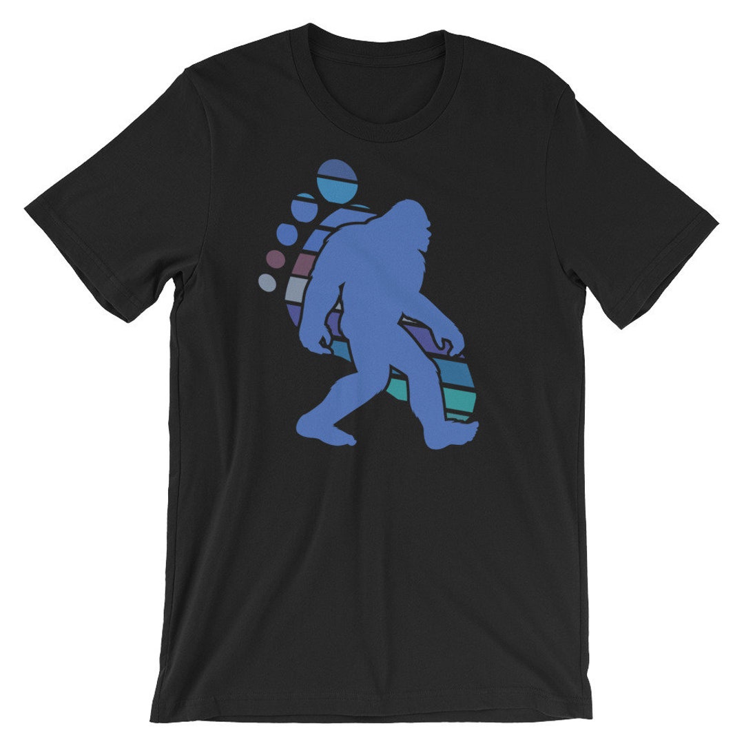 Bigfoot Shirt | Bigfoot Footprint T-shirt | Sasquatch Shirt | Funny ...