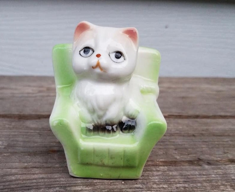 Vintage Cat in Green Chair Figurine Collectible - Etsy