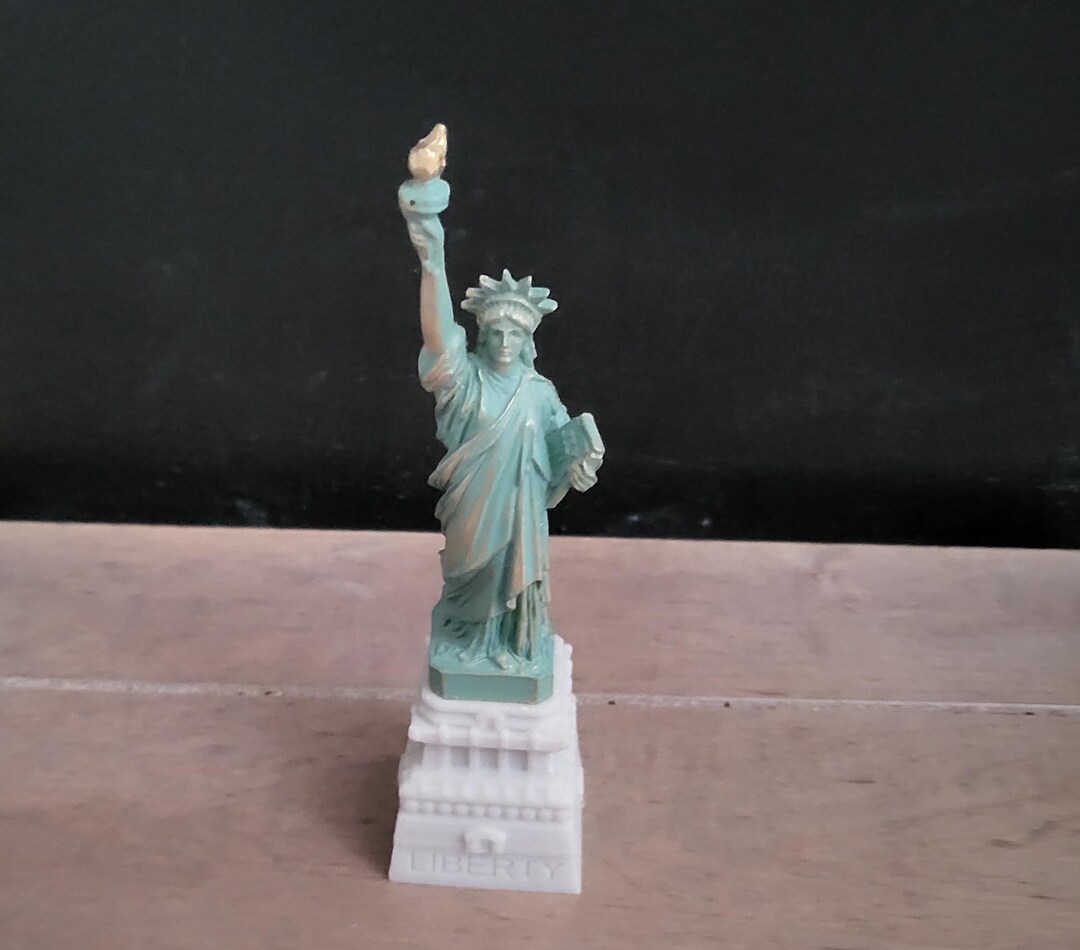 1989 Colbar Art Statue of Liberty Figurine - Etsy