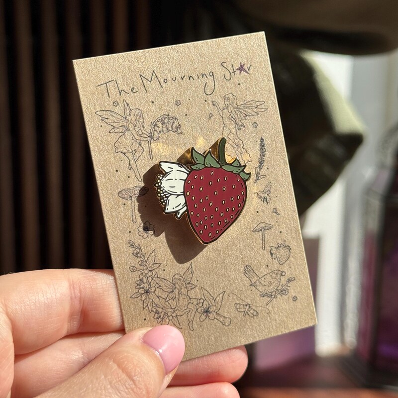Romantic Enamel Badge - Etsy UK