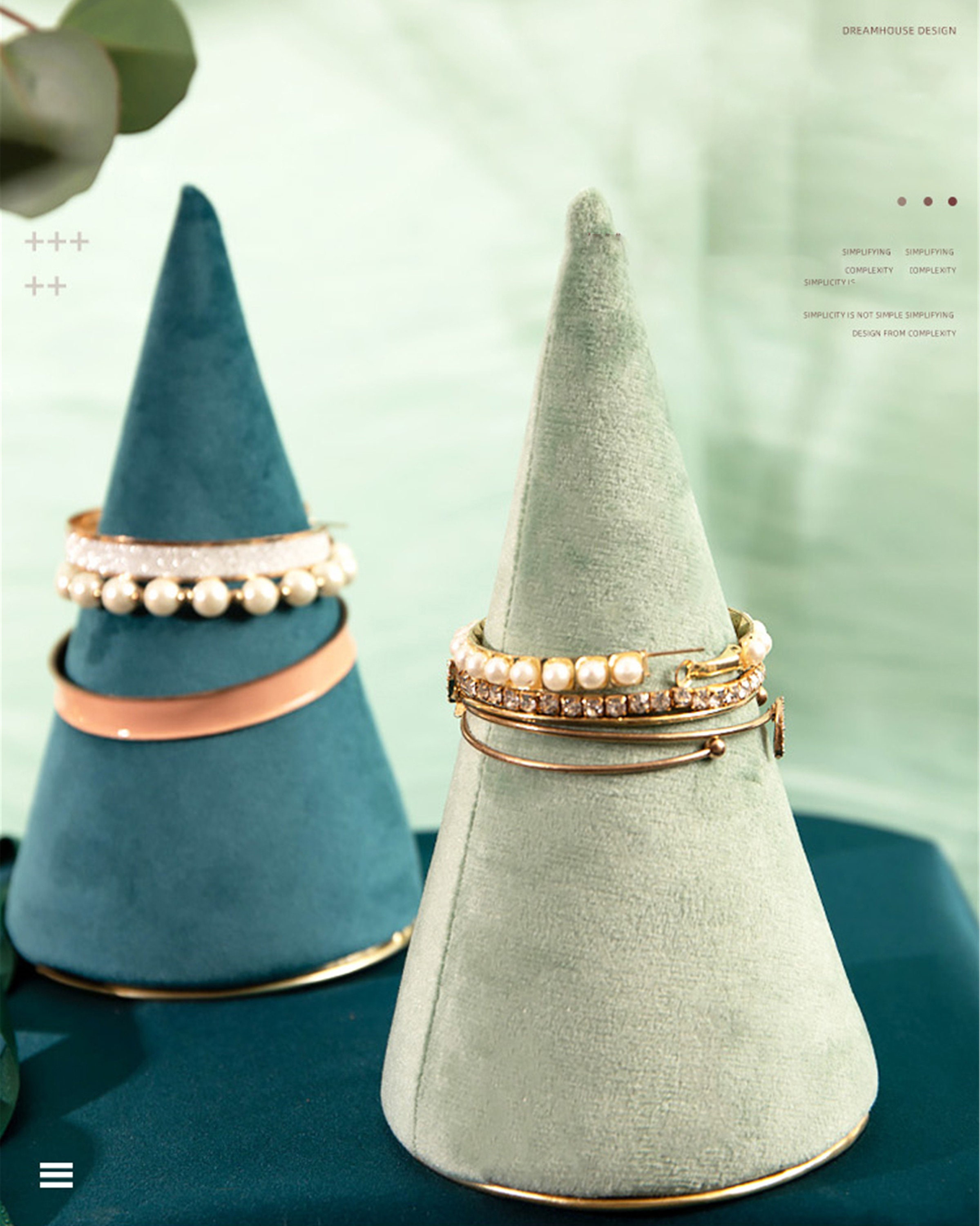 Retro Jewelry Display velvet Jewelry Display Ring Holder | Etsy