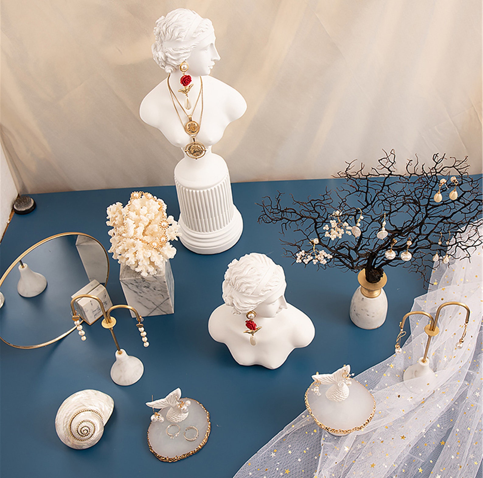 White Gypsum Jewelry Display Set: Marble Effect Necklace & Earring ...