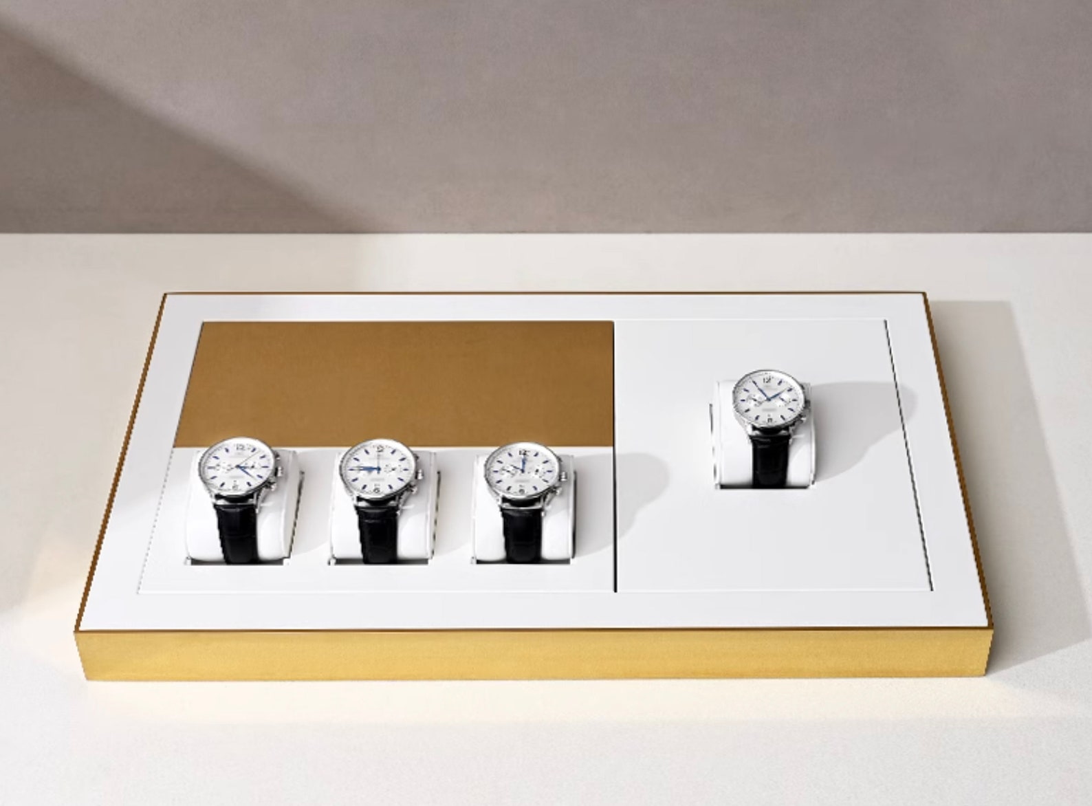 Gold Metal Watch Display Set: Retail Watch Holder - Etsy