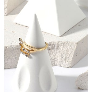 White Ring Display, Jewelry Organizer, Ring Stand Holder, White Jewelry ...