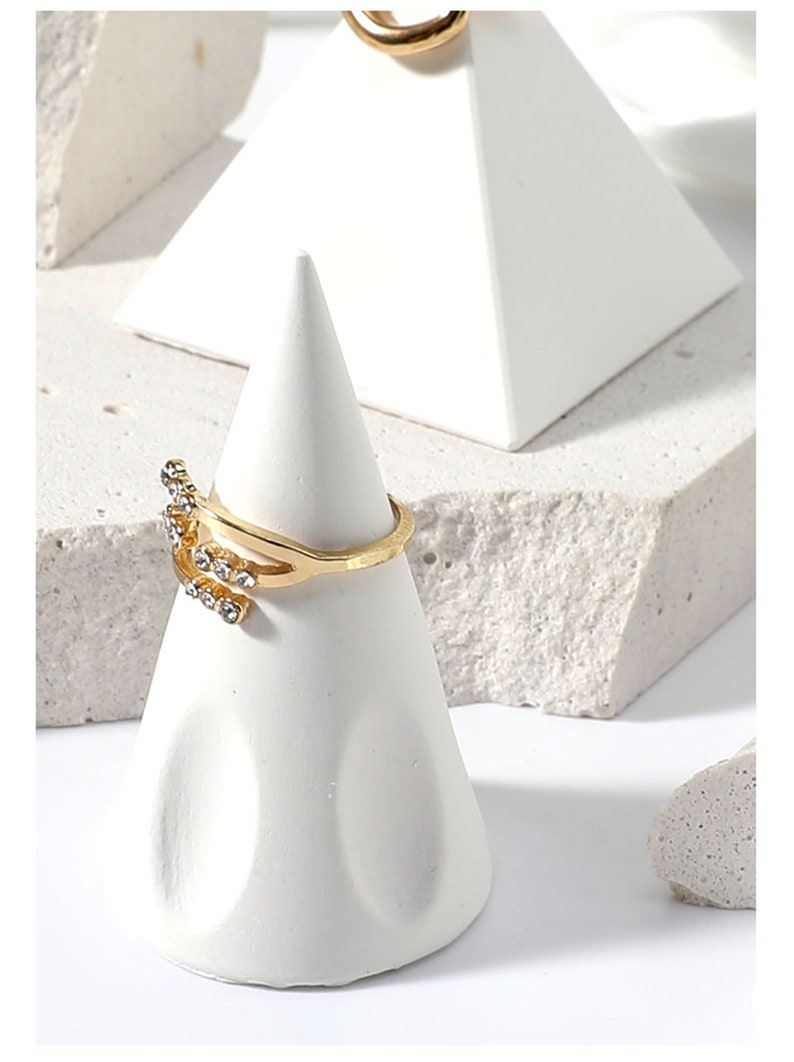 White Ring Display Jewelry Organizer Ring Stand Holder | Etsy