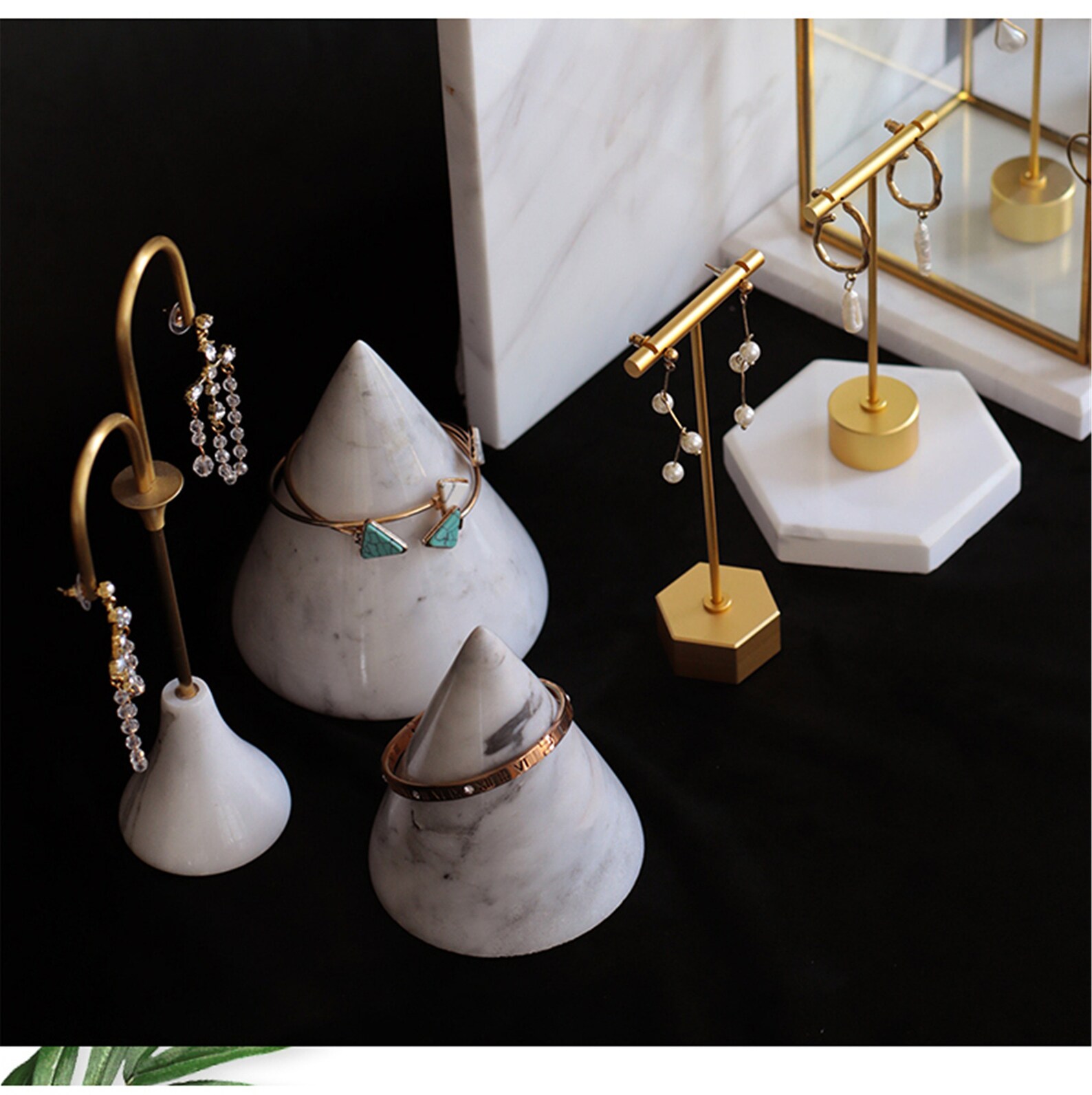 Retro Jewelry Display Marble Jewelry Display Bracelet | Etsy