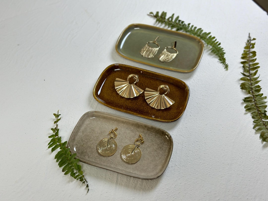 Jewelry Display Photo Prop, Photo Prop Kit Pottery, Jewelry Photo Props ...