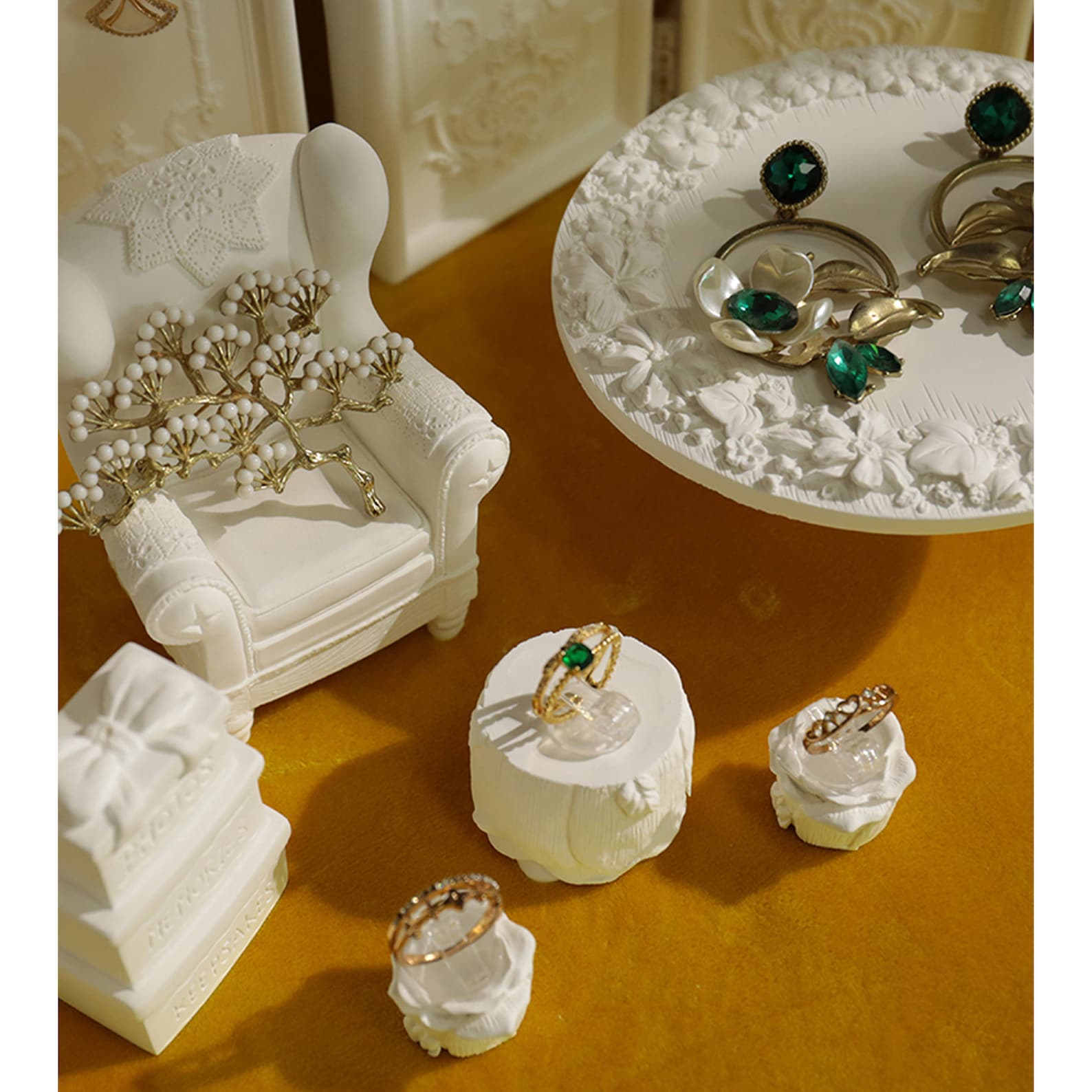 White Jewelry Display Set Wedding Jewelry Display Jewelry - Etsy