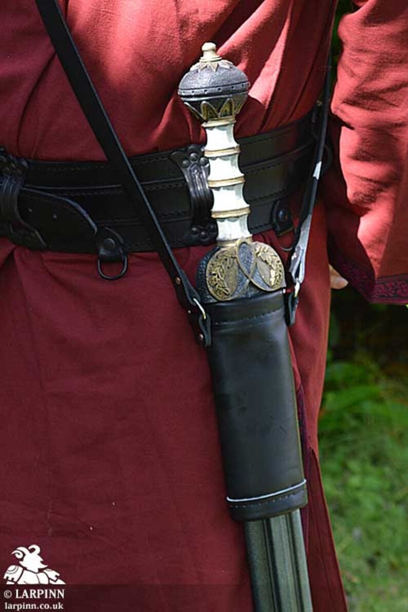 Nero Roman Sling Baldric Vaina de espada Larp cosplay - Etsy España