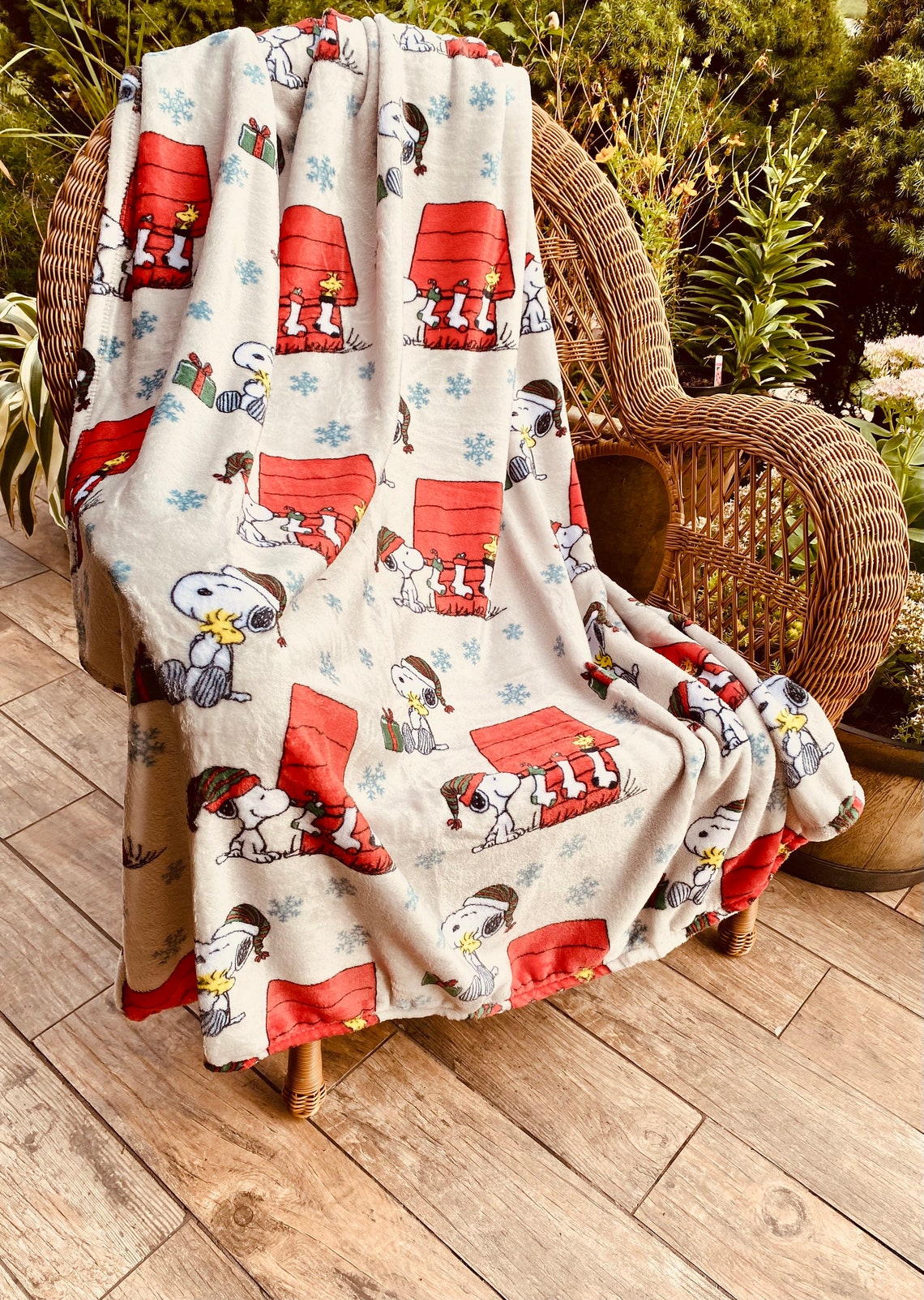 Peanuts Snoopy "christmas" Throw Collection - Etsy