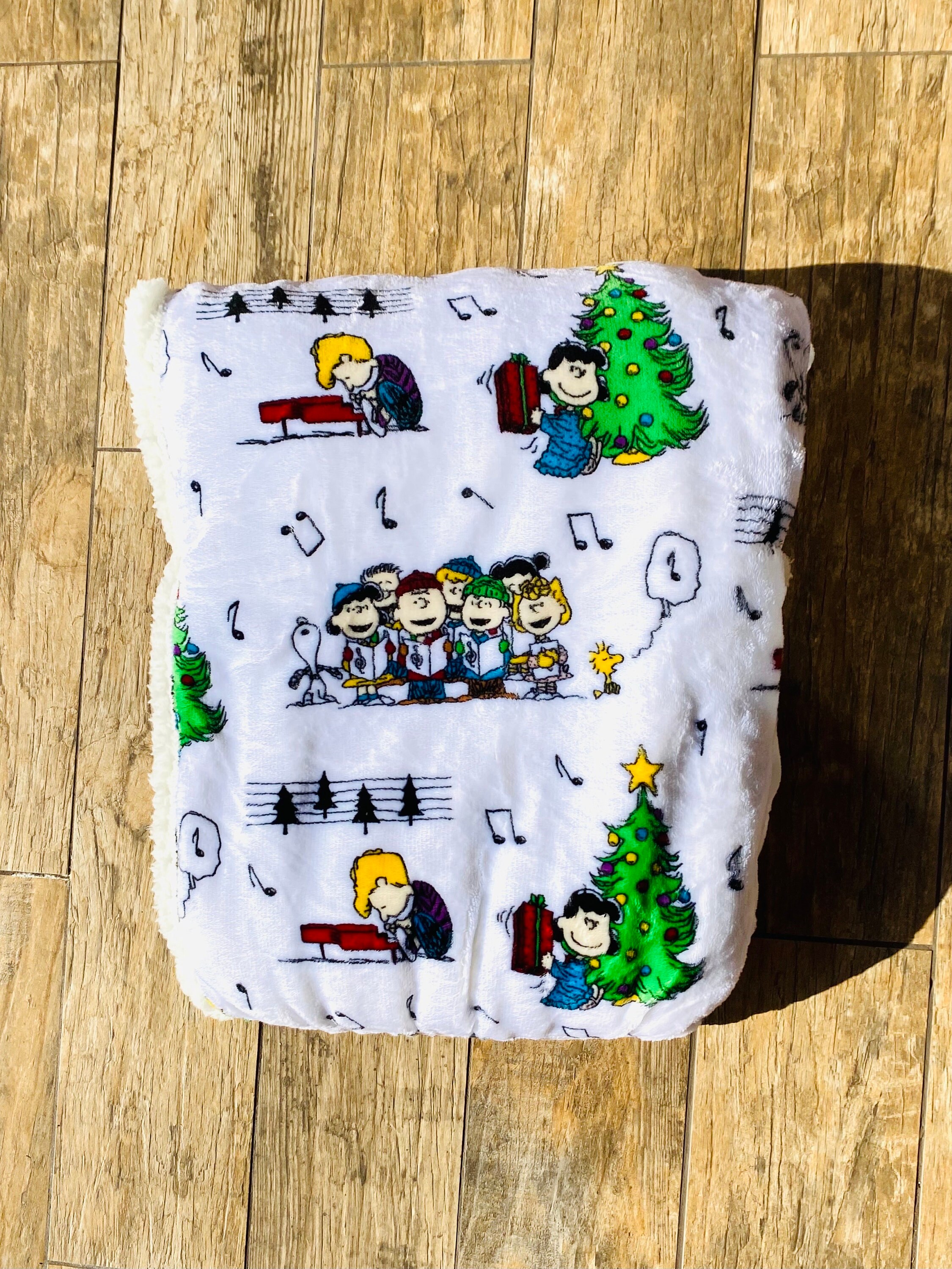Peanuts Snoopy christmas Throw Collection - Etsy