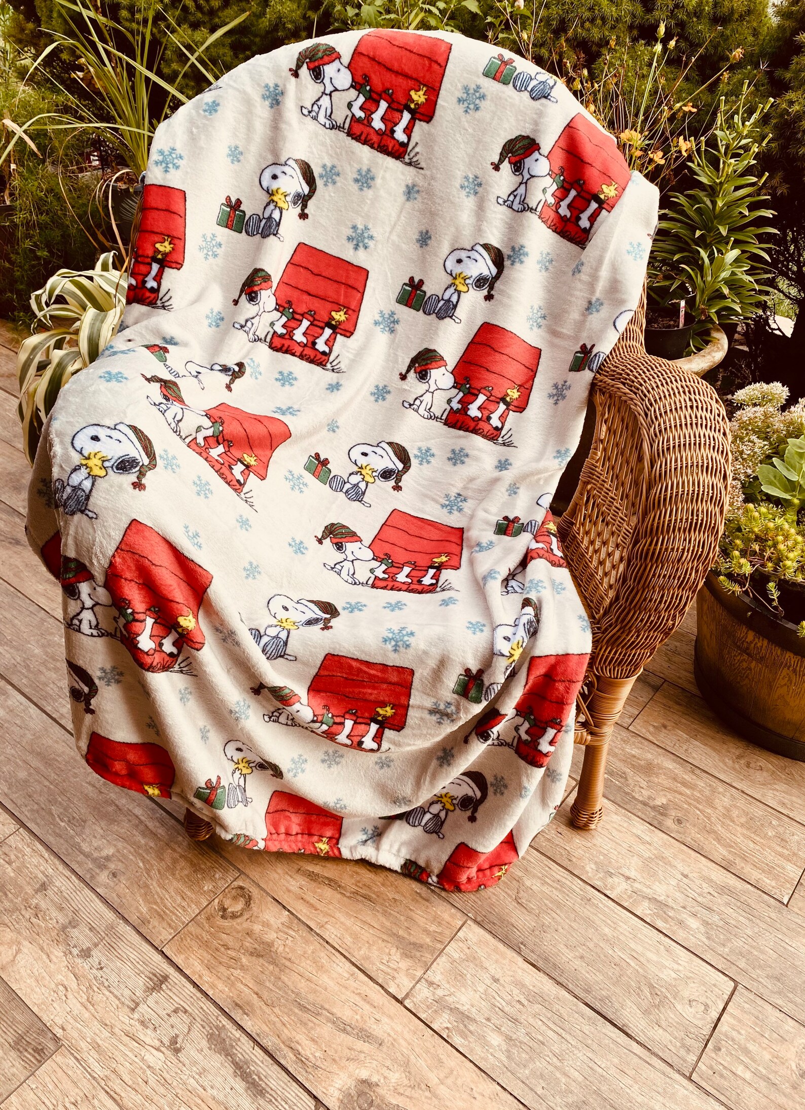 Peanuts Snoopy christmas Throw Collection - Etsy