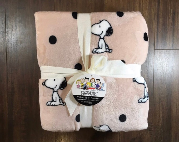NEW Snoopy Polka Dot Blanket (LIMITED EDITION) - Etsy