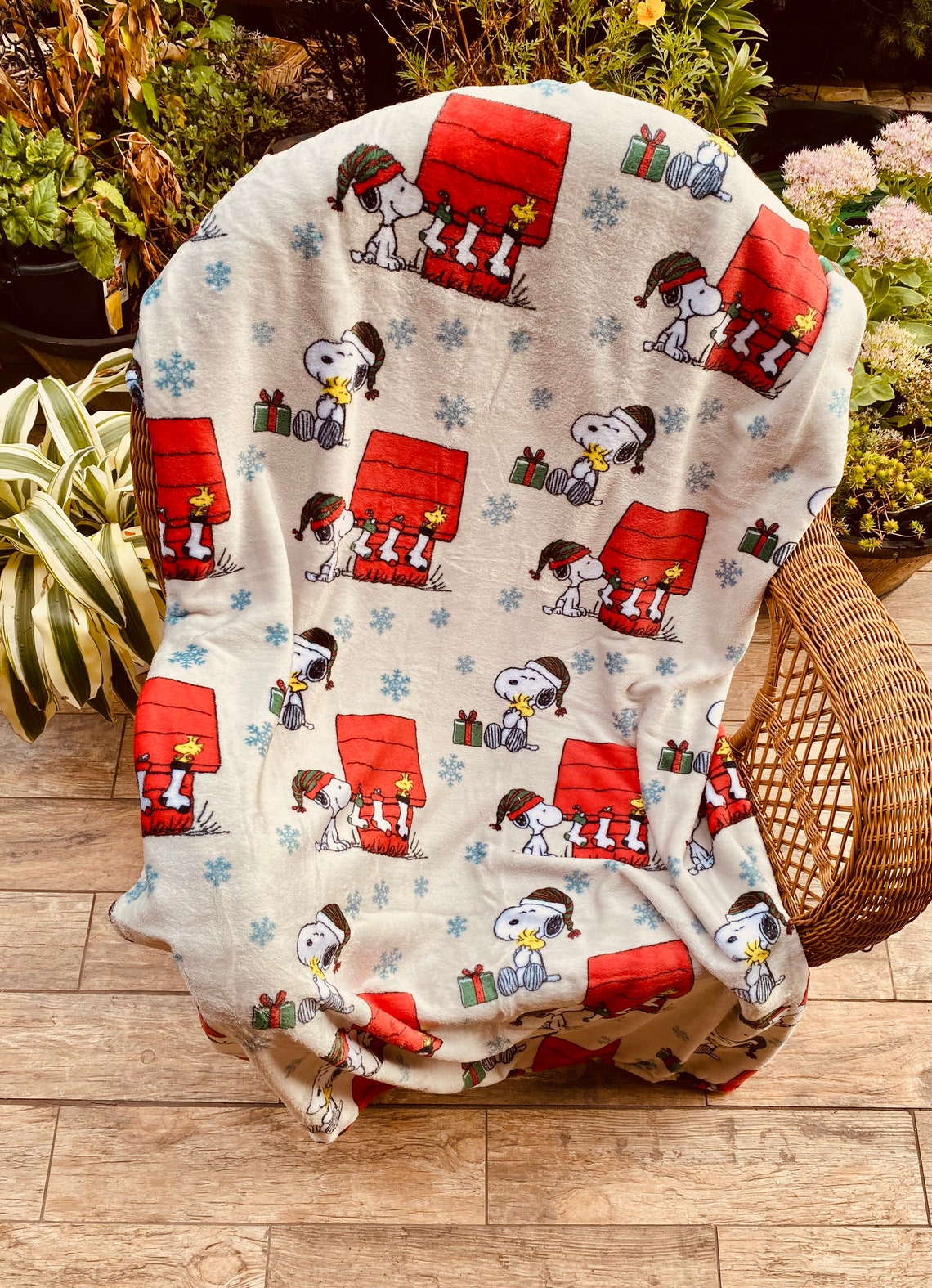 Peanuts Snoopy christmas Throw Collection - Etsy