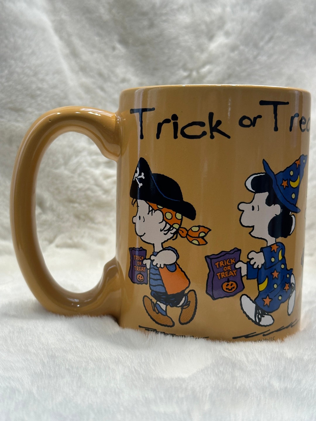 SNOOPY & FRIENDS Halloween “trick or Treat” Mug Collection - Etsy