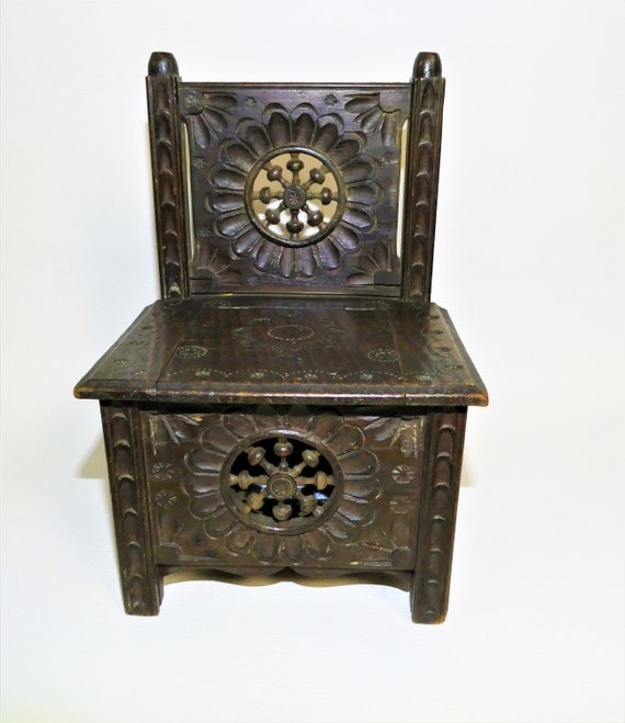 Old and beautiful chair (secret jewelry box) in carve… - Gem