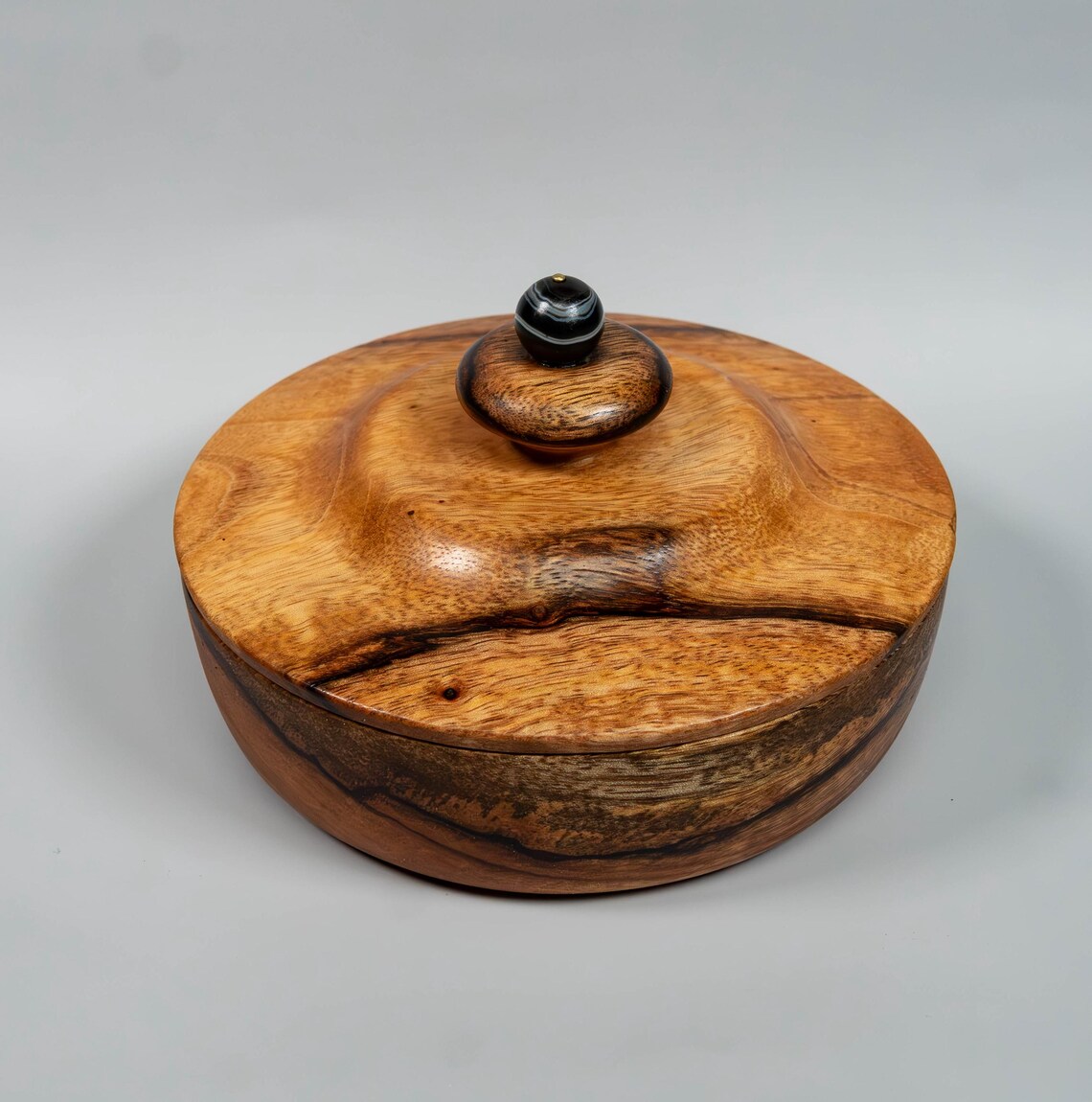 Artisan Mango Wood Keepsake Box - Hand-turned Wooden Craft, Unique ...