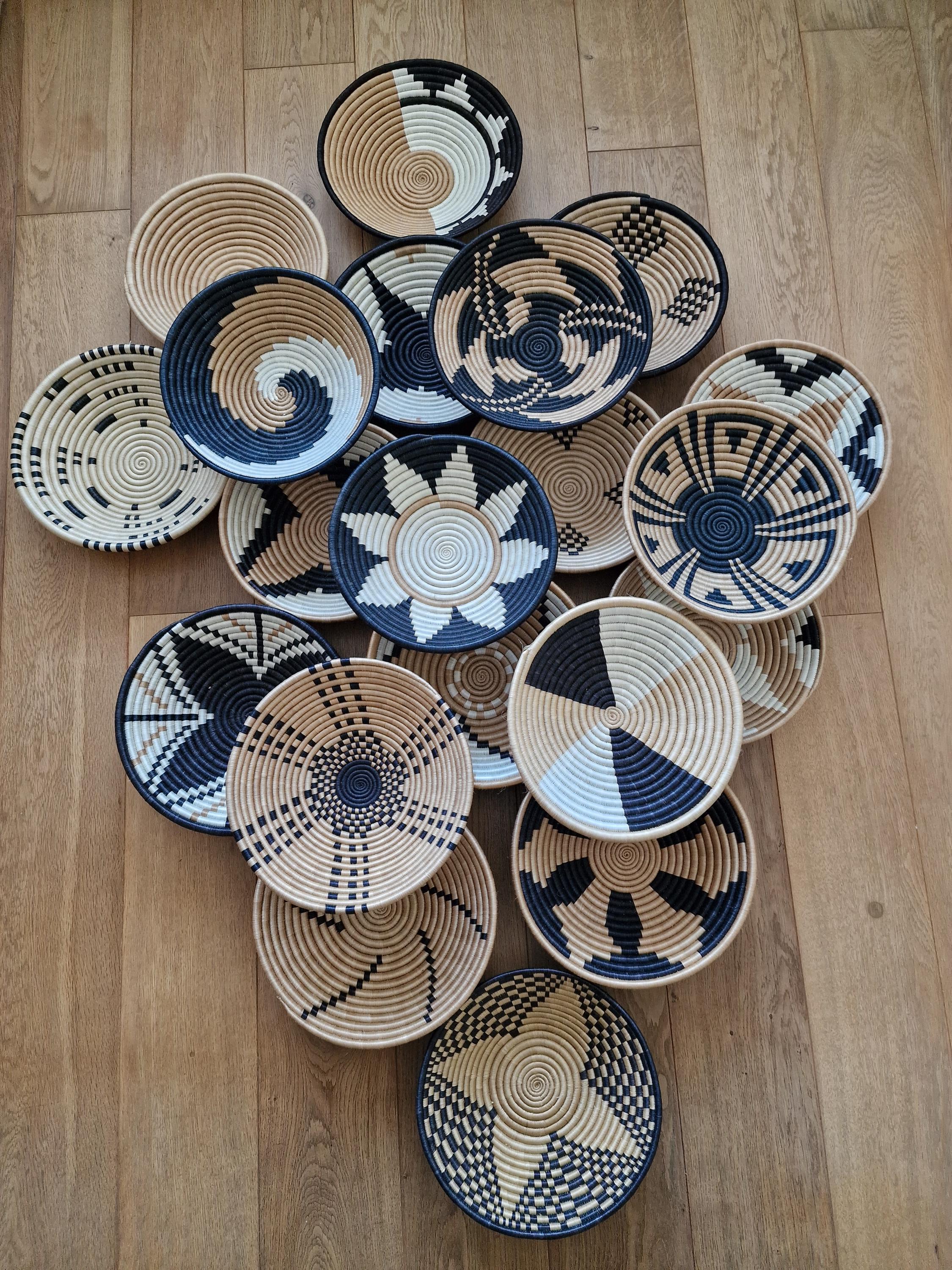 Black and white baskets store