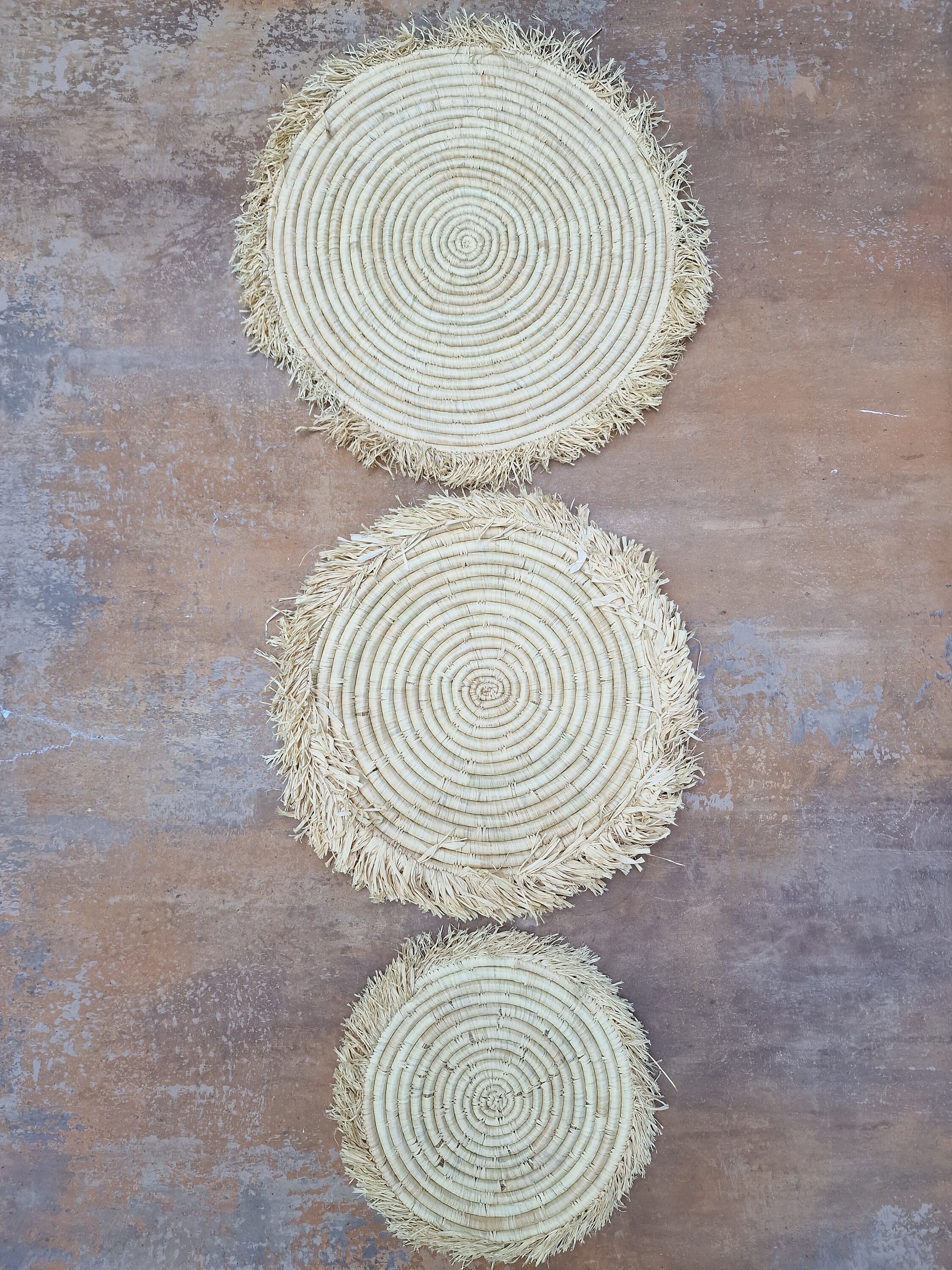 MKEKA: Raffia Fringe Placemats / Wall Decor - Etsy