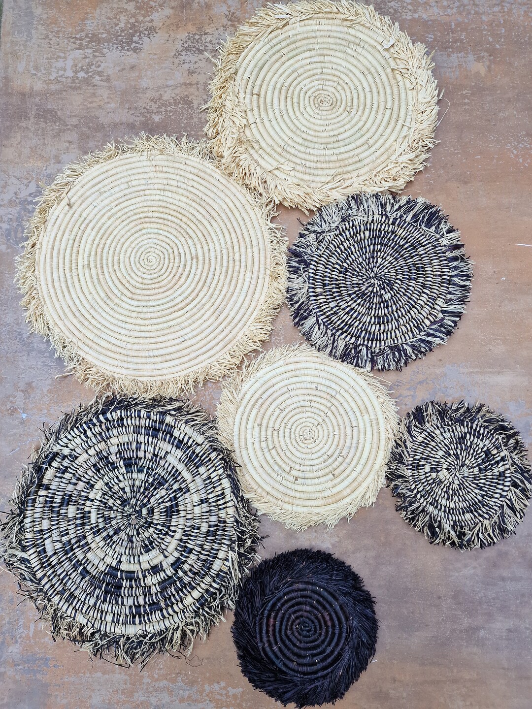 MKEKA: Raffia Fringe Placemats / Wall Decor - Etsy