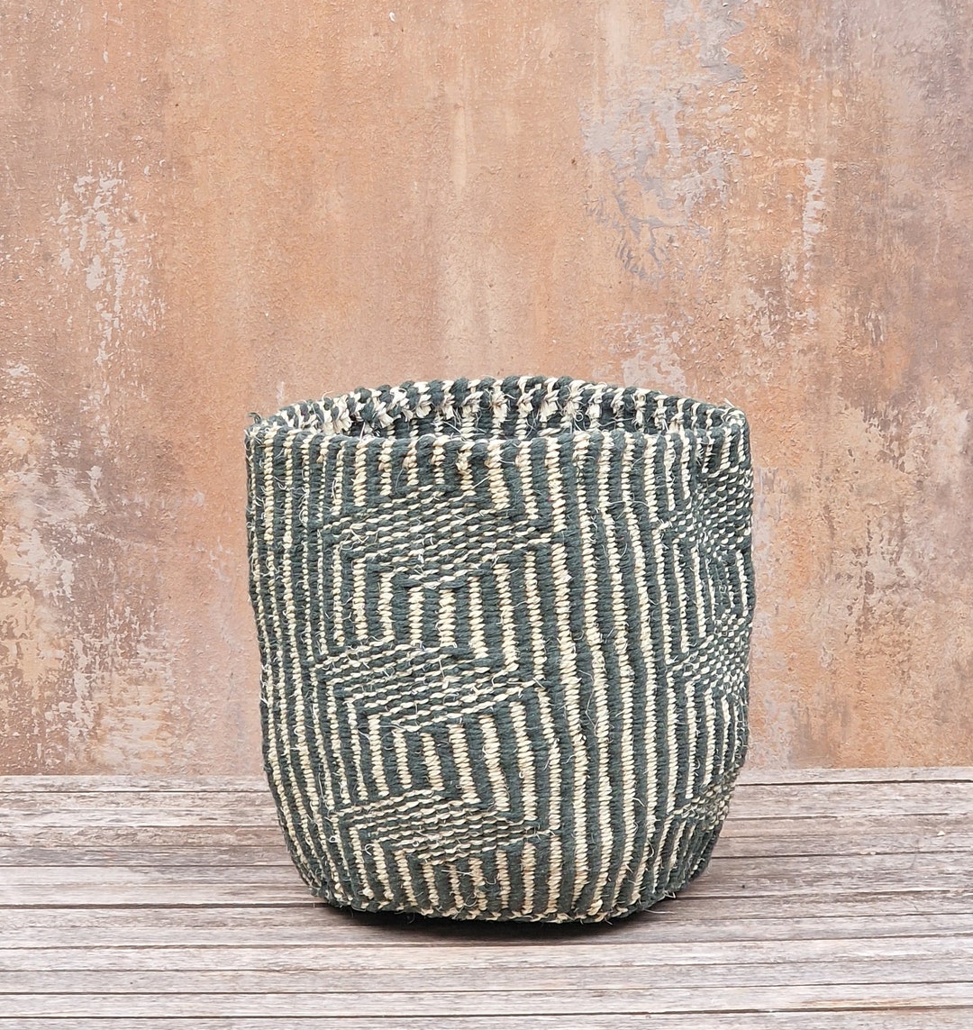 AMOLO: 10w X 10 H Green Recycled Patterned Wool & Sisal Basket - Etsy UK