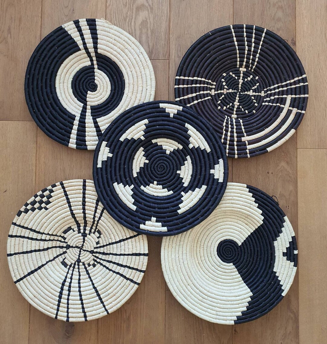 ENKANGA: 16" Uganda Raffia Wall Basket Plates - Etsy