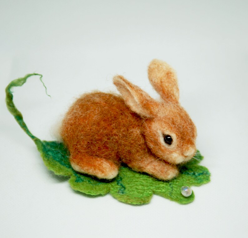 Needle felted/ miniature/ wool sculpture/ rabbit/hare/bunny | Etsy